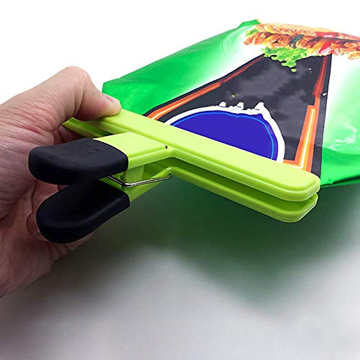 YAIKOAI 8 Pieces Large Chip Bag Clips Heavy Duty Food Sealing Clip Plastic Air Tight Seal Grip Plastic Bag Clamp for Bread Candy Chips Nuts Coffee Bags, Purple