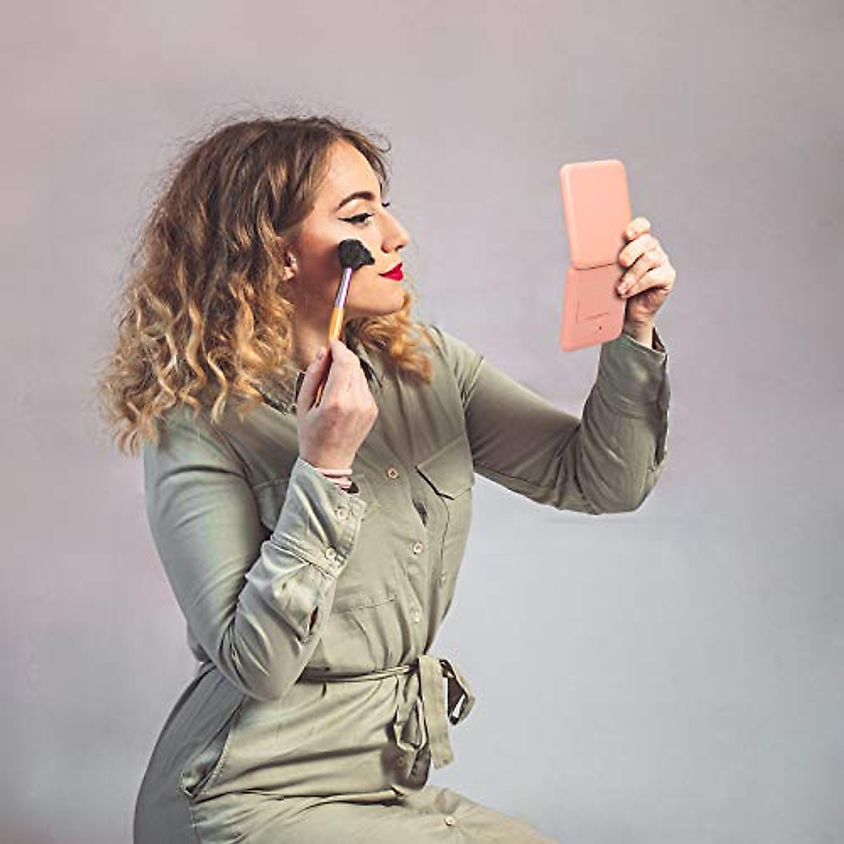 Kintion Pocket Mirror, 1X/3X Magnification LED Compact Travel Makeup Mirror, Compact Mirror with Light, Purse Mirror, 2-Sided, Portable, Folding, Handheld, Small Lighted Compact Mirror for Gift, Pink