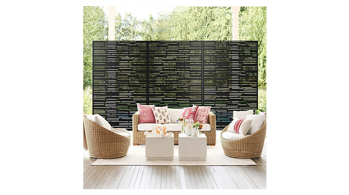 Elevens Metal Outdoor Privacy Screen - Stylish & Versatile
