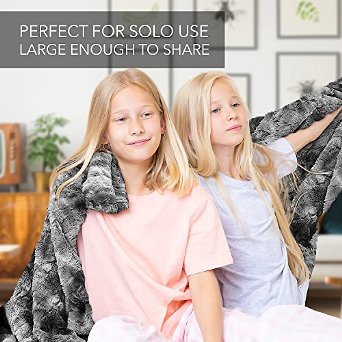 Luxury Plush Blanket - Cozy, Soft, Fuzzy Faux Fur Throw Blanket for Couch - Ideal Comfy Minky Blanket for Adults for Cold Nights by Everlasting Comfort