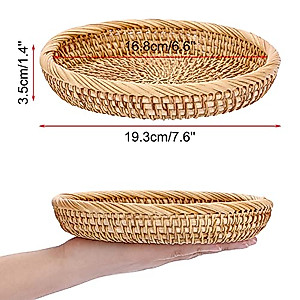Hipiwe Small Key Basket Bowl for Entryway 7.6" Round Woven Wicker Basket Snacks Fruit Candy Serving Basket Tray Rattan Organizer Basket for Keys Wallet Cell Phone