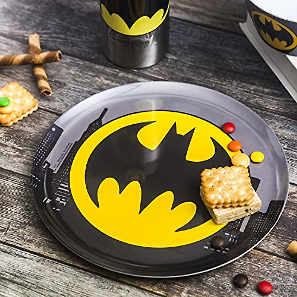 Zak Designs DC Comics Dinnerware 3 Piece Set Includes Plate, Bowl, and Water Bottle, Non-BPA, Made of Durable Material and Perfect for Fans (18/8 Stainless Steel, Batman)