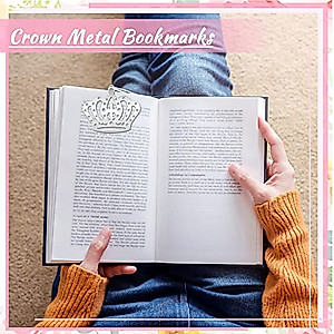 50 Pcs Crown Design Bookmark for Girls Quinceanera Gift Bookmark Crown Princess Metal Bookmark Book Lover Silver Quinceanera Favors with Gift Boxes for Fifteen Birthday Wedding Bridal Shower Women