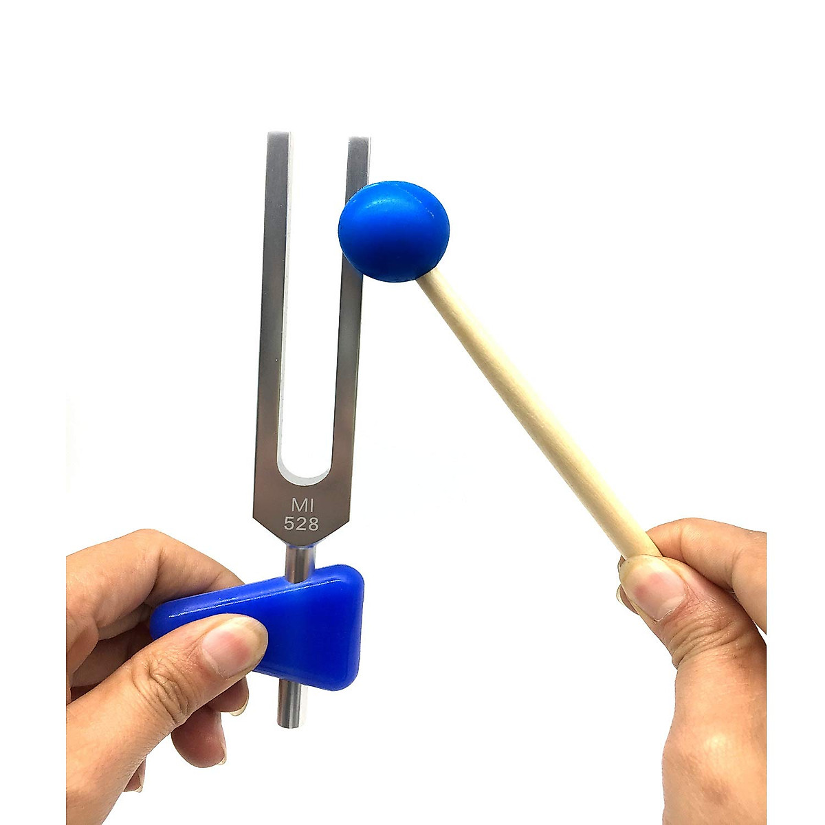 528 Hz Tuning Fork Tools Sound Healing Chakra Tuning Fork Solfeggio Energy Tuning Fork for DNA Repair Healing MI528 Hz Love Frequency Healing Devices for Healing (Silvery)