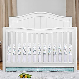 DaVinci Aspen 4-in-1 Convertible Crib in White, Greenguard Gold Certified