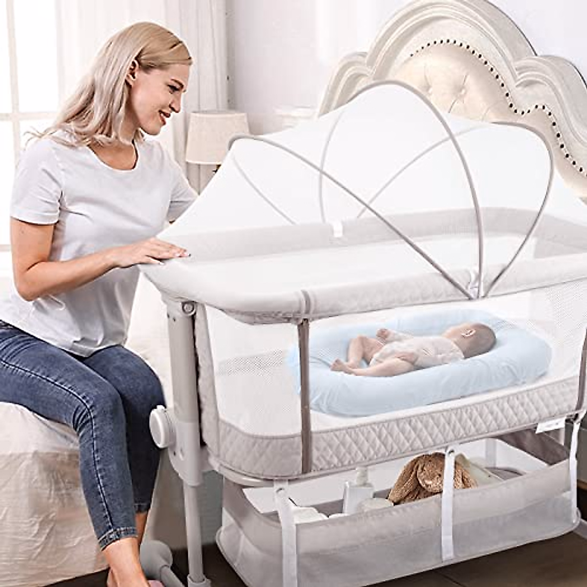 HAHASOLE Bedside Sleeper for Baby, Portable Bassinets for Safe Co-Sleeping, Easy Assemble Baby Crib with Storage Basket & Mosquito, Adjustable Bedside Bassinet for Newborn