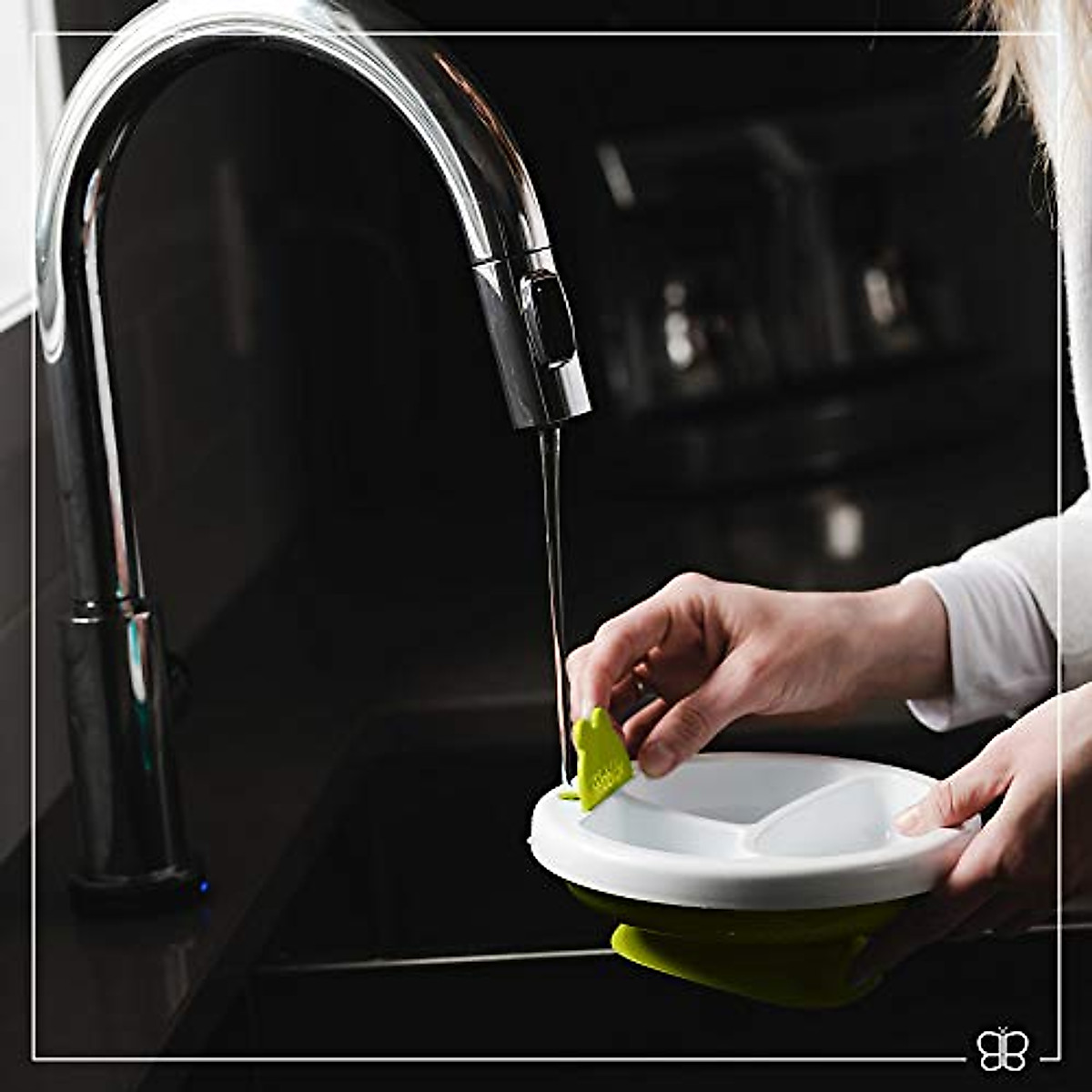 bblüv - Platö - Warming Feeding Plate - 3 Compartments with Suction Base for Baby to Toddler (Lime) - BPA and Phthalate Free