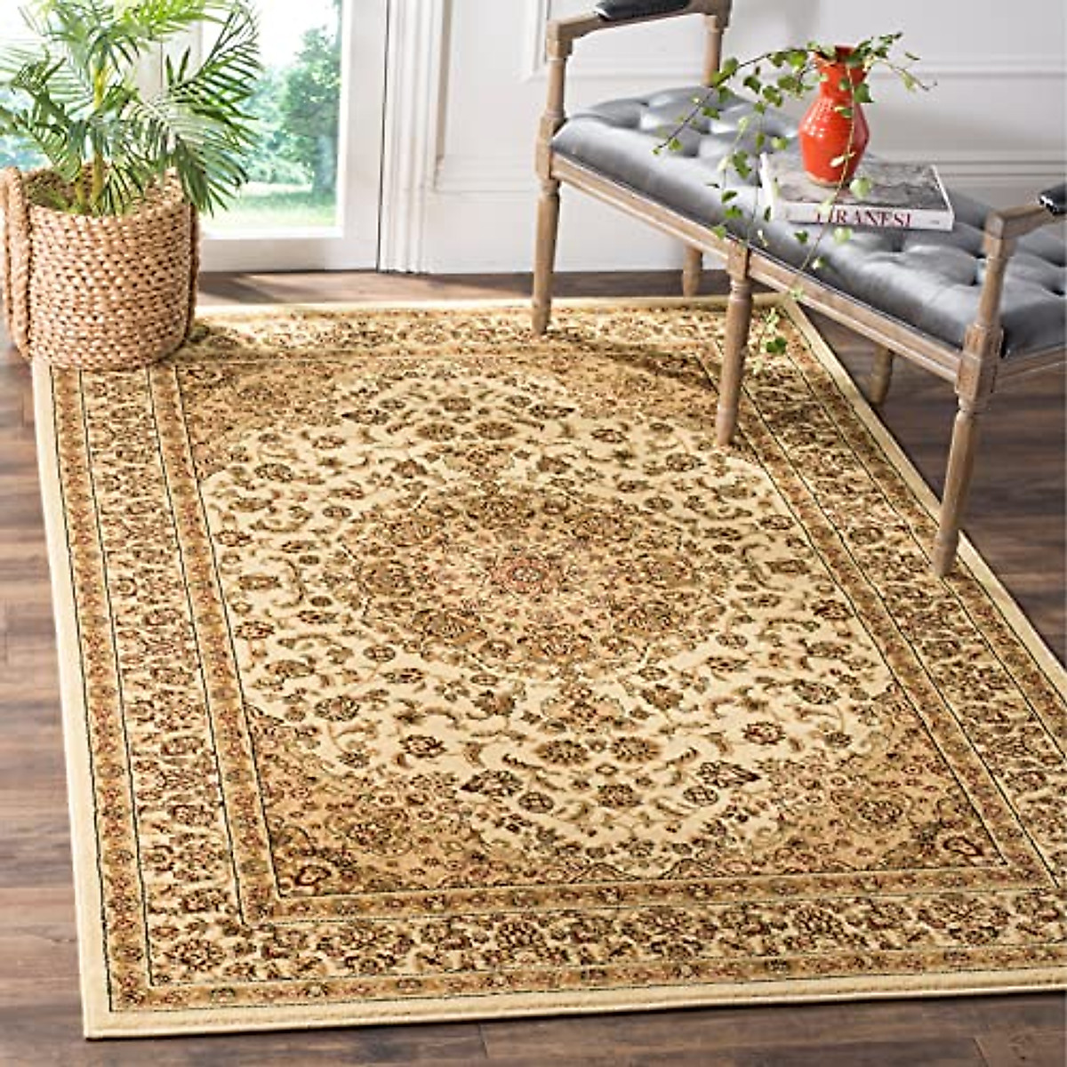 SAFAVIEH Lyndhurst Collection 7' Round Black/Ivory LNH222A Traditional Oriental Medallion Non-Shedding Dining Room Entryway Foyer Living Room Bedroom Area Rug