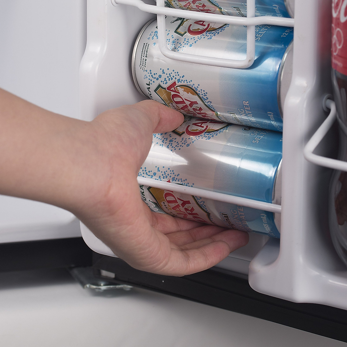 Commercial Cool CCR45W Compact Single Door Refrigerator and Freezer, 4.5 Cu. Ft. Mini Fridge, Black