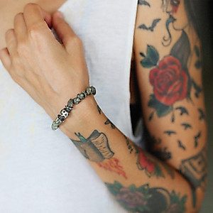 WZPB 401Pcs Tattoo Machine Parts - 100 Tattoo Rubber Bands 100 Tattoo O-rings 100 Tattoo Needles Grommets 100 Tattoo Rubber Pad and 1 Tattoo Cleaning Brush Set for Tattoo Machine Tattoo Supplies