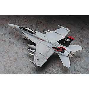 EA-18G Growler USN ECM Aircraft 1/72 Hasegawa