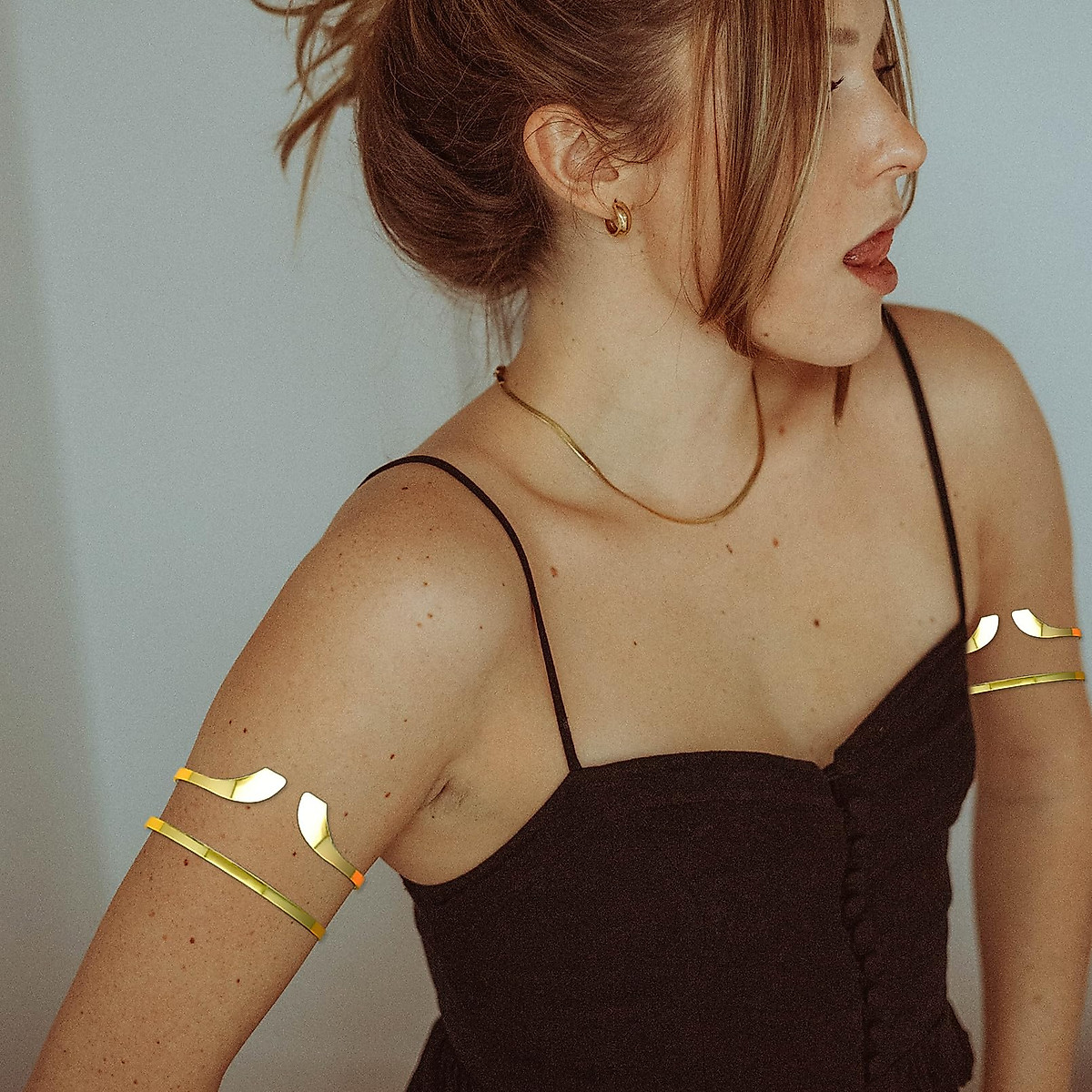 RechicGu 2 Pieces Minimalist Egyptian Bar Curve Upper Arm Cuff Bracelet Bangle Band Open Armband Armlet Jewelry Set Belly Dance Accessories Gold