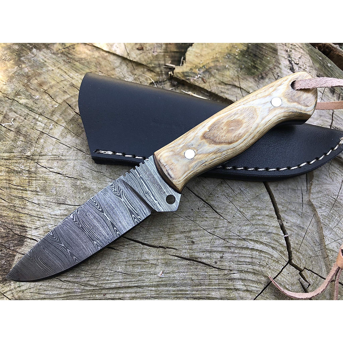 Perkin 7 Inches Damascus Steel Hunting Knife With Sheath SK500