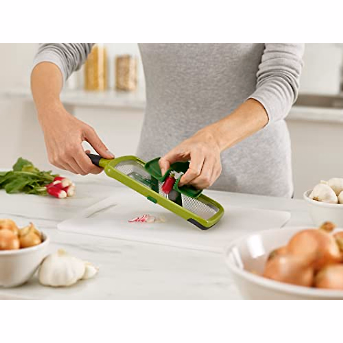 Joseph Joseph Multi Hand-held Mandoline Slicer with Food Grip and Adjustable Blades Dishwasher Safe, One-size, Green