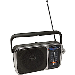 Panasonic RF-2400D / RF-2400 Portable FM/AM Radio with AFC Tuner + 4 X Panasonic AA Batteries + Starter Bundle