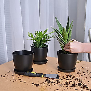 JERIA 10-Pack 5.5 Inch Plastic Plant Pots with Drainage Hole and Trays, Modern Decorative Gardening Pots, Suitable for Indoor and Outdoor, All House Plants, Succulents, Flowers, and Cactus, Black