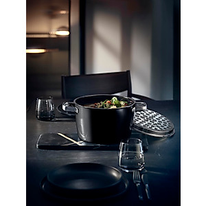 WMF Fusiontec Aromatic Cooking Pot Large 22 cm Stewing Pot Induction 3.1 L Lid with Condensation Knobs High-Tech Ceramic Stackable Scratch Resistant Black