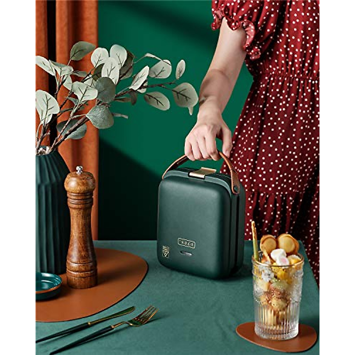 3-in-1 Sandwich Waffle Eggette Maker Portable Cooking Non-stick Coated Detachable Bakeware Plates Electric Panini Press Double-sided Heating Breakfast Toaster