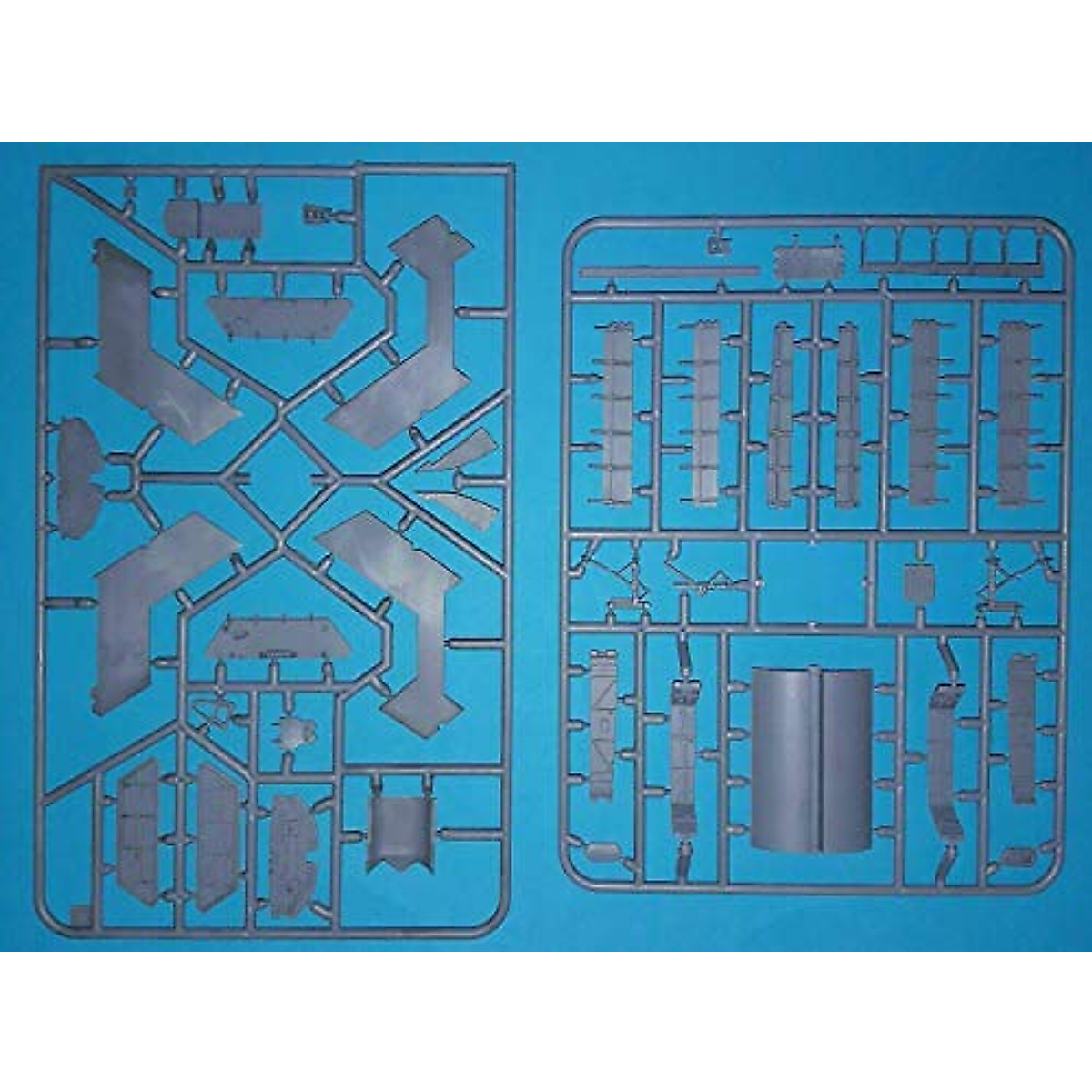 AMP 144-002 - 1/144 - В-2 Spirit Northrop Grumman Stealth Bomber Plastic Model