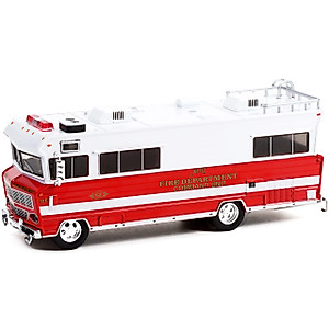 1973 Winnebago Chieftain White & Red Joliet Fire Department Command Unit (Illinois) H.D. Trucks Series 22 1/64 Diecast Model by Greenlight 33220 A