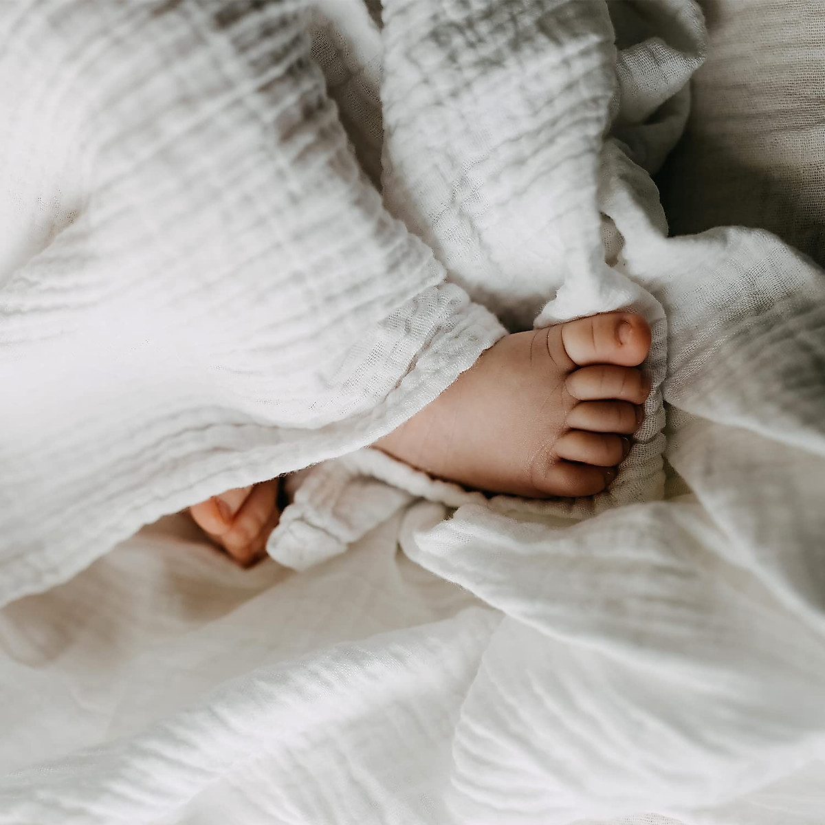 MUKIN Baby Bath Towels, Super Soft Cotton Receiving Blanket for Baby's Delicate Skin,2Pack Swaddle Blanket for Newborns Toddlers Boy Girl,Baby Registry as Shower (White+White)