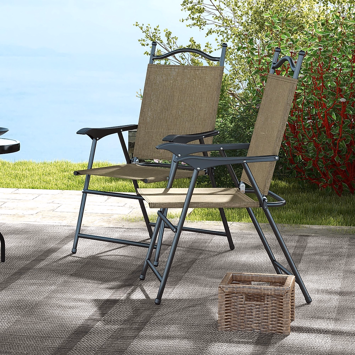 Outsunny Folding Patio Chairs, Set of 4 Sports Chairs for Adults, Camping Chairs with Armrests, Breathable Mesh Fabric Seat for Lawn, Beige