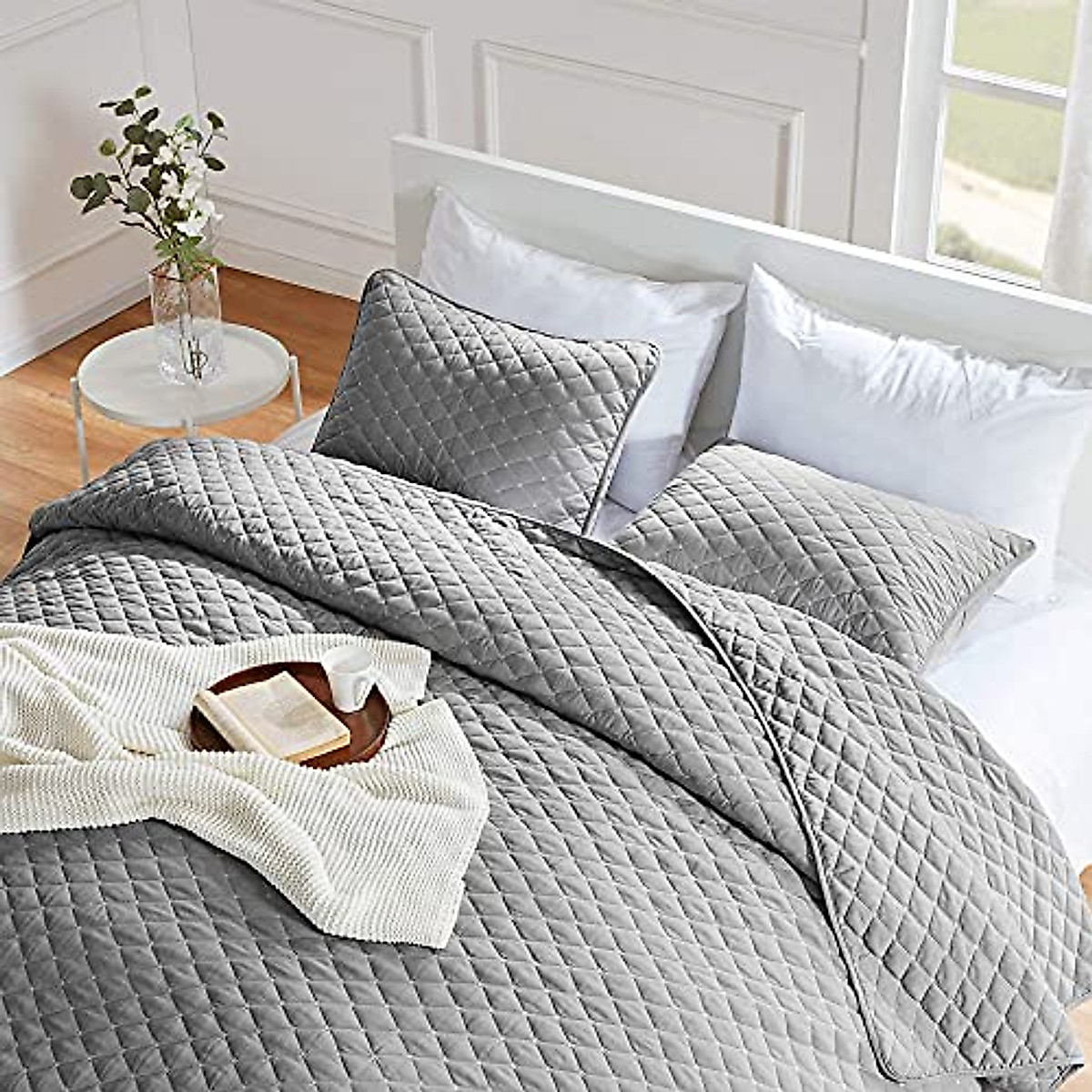 SLEEP ZONE 3-Piece Lightweight Reversible Quilt Set - Full/Queen Size - Soft Microfiber Coverlet Set for All Season (Grey Diamond Pattern), Full/Queen (90x96 inch | 2 Pillow Shams)