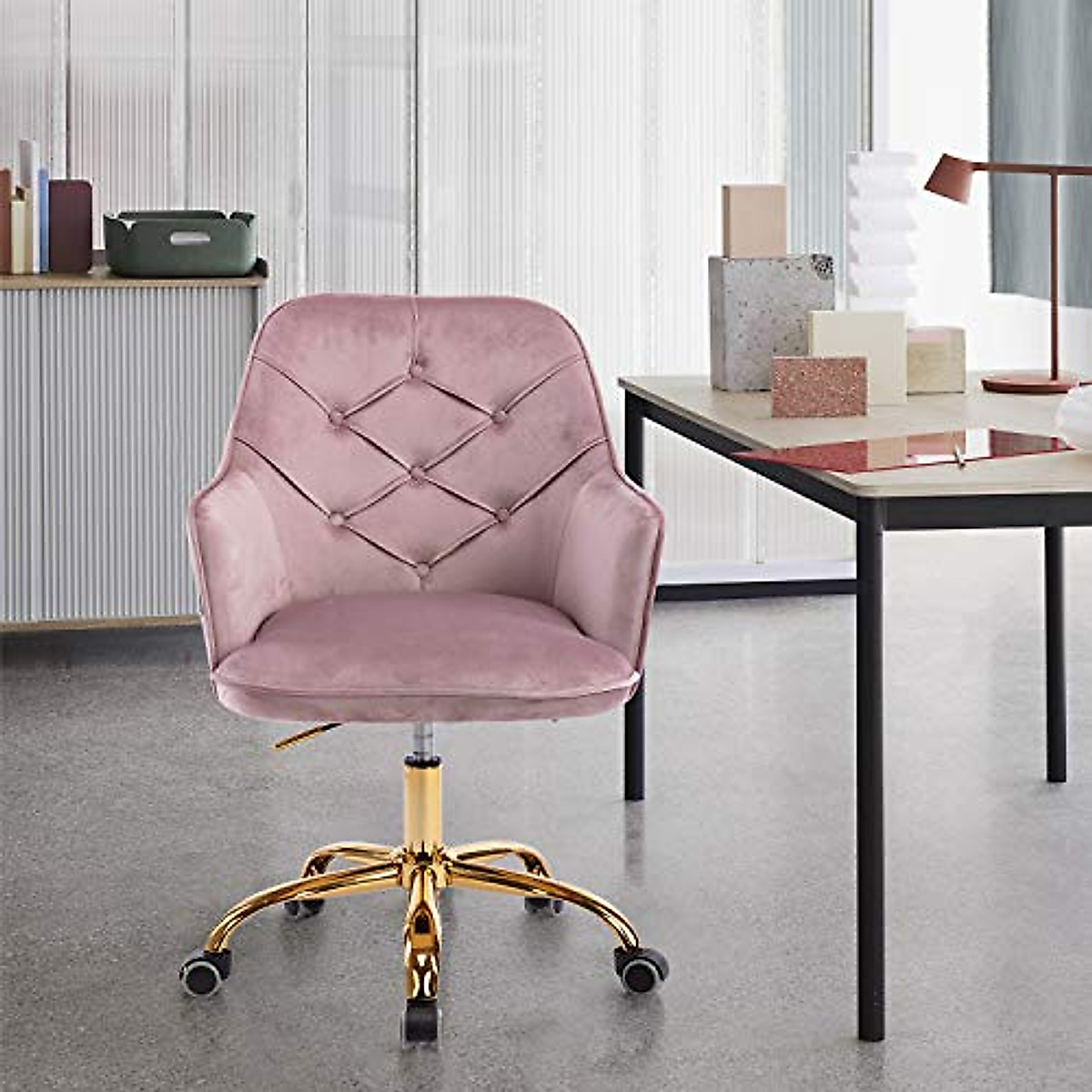 Velvet Swivel Shell Chair on Wheels,Modern Leisure Arm Chair with 360 Degrees and Adjustable Lift Heigh,Accent Home Office Chair with Golden Metal Base for Living Room,Study (Light Pink + Metal)