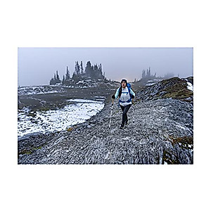 Topo Athletic Women's Trailventure 2 Comfortable Lightweight 6MM Drop Trail Running Shoes, Athletic Shoes for Trail Running, Black/Mint, Size 9