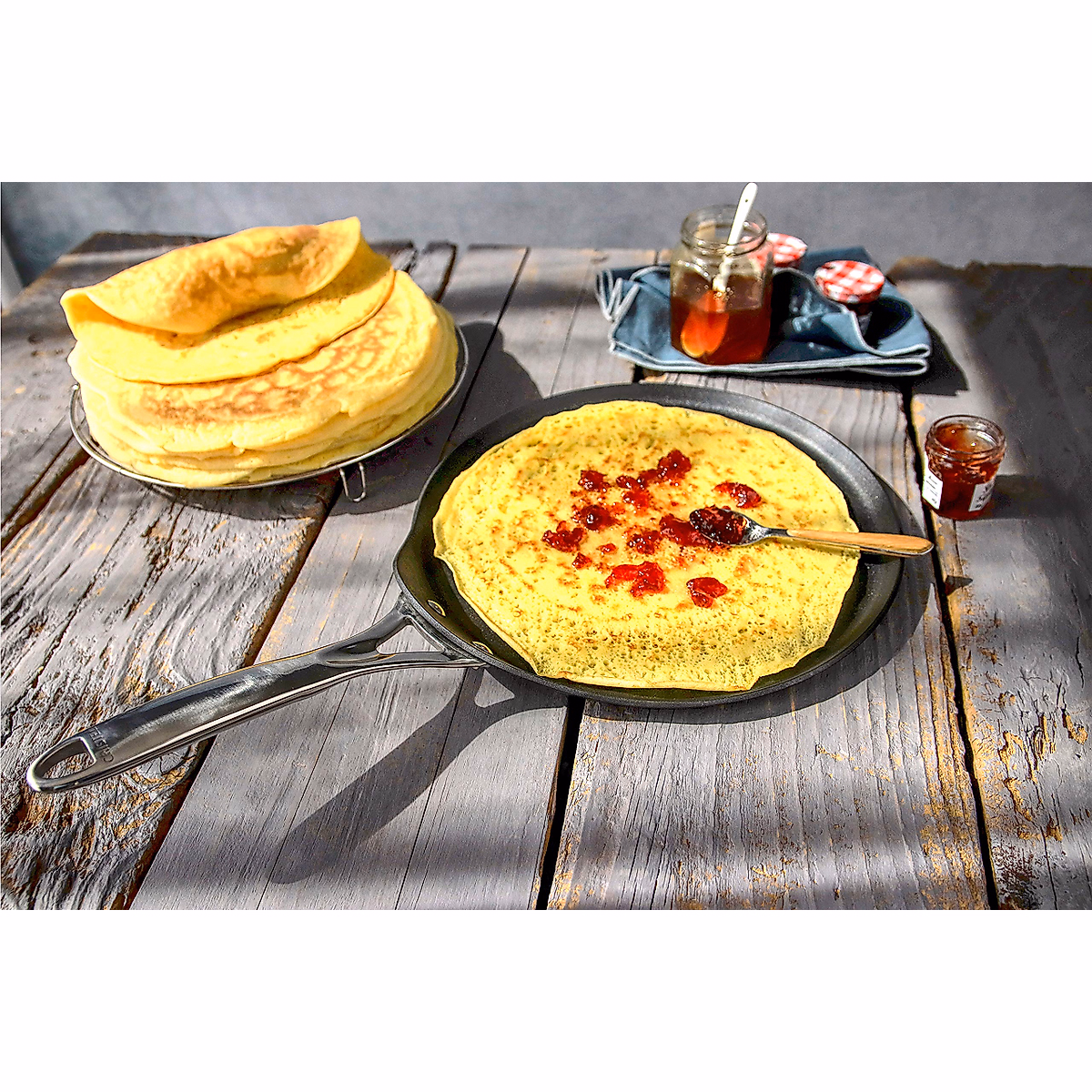 Cristel® 11" Non-Stick coating Crepe Pan, Castel'Pro® Ultralu® collection, with anodized aluminum, 3-Ply construction, Brushed Finish, Dishwasher oven safe, all hobs + induction