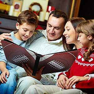 Elcoho 900 Pockets Football Card Binder for Trading Cards Holder with Sleeves Album Cards Holder Protectors with 3 D-Ring Album for Sports, Football Card Collection Storage