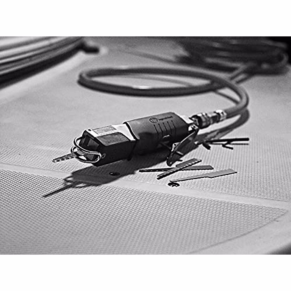 Ingersoll Rand 429G Reciprocating Air Saw, 10,000 SPM, 3/8" Stroke, Front Exhaust, 1.4 lbs, 9.1" L