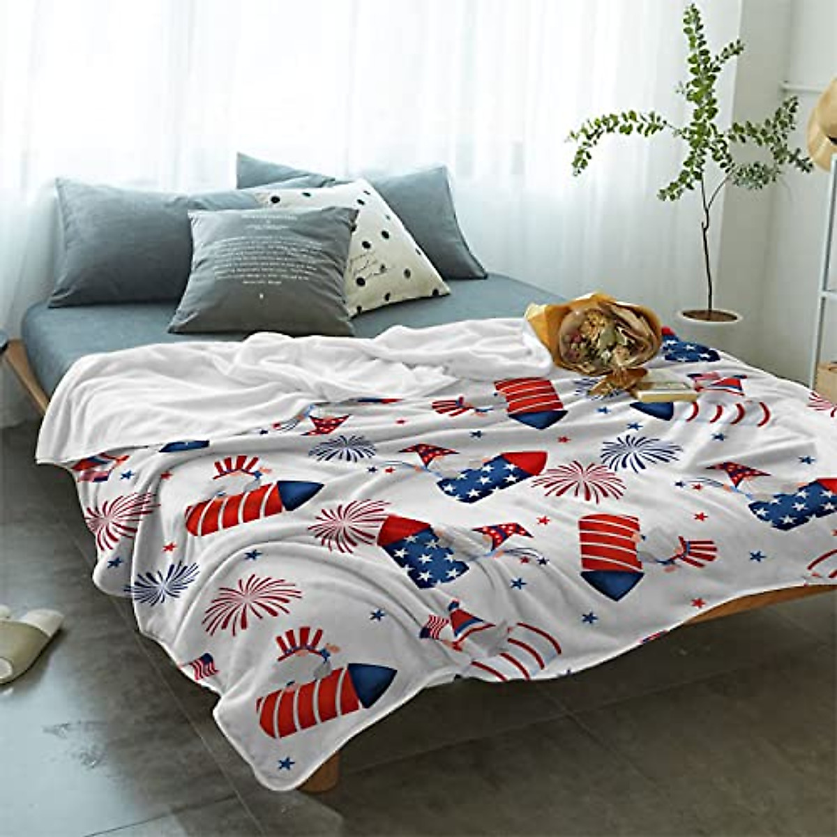 July 4th American Flag Throw Blanket Flannel Fleece, Soft Plush Cozy Baby Blankets, Blue Red Fireworks Gnome Blankets Throws Warn Fuzzy Blanket for Couch/Sofa/Chair/Travel 40"x50"