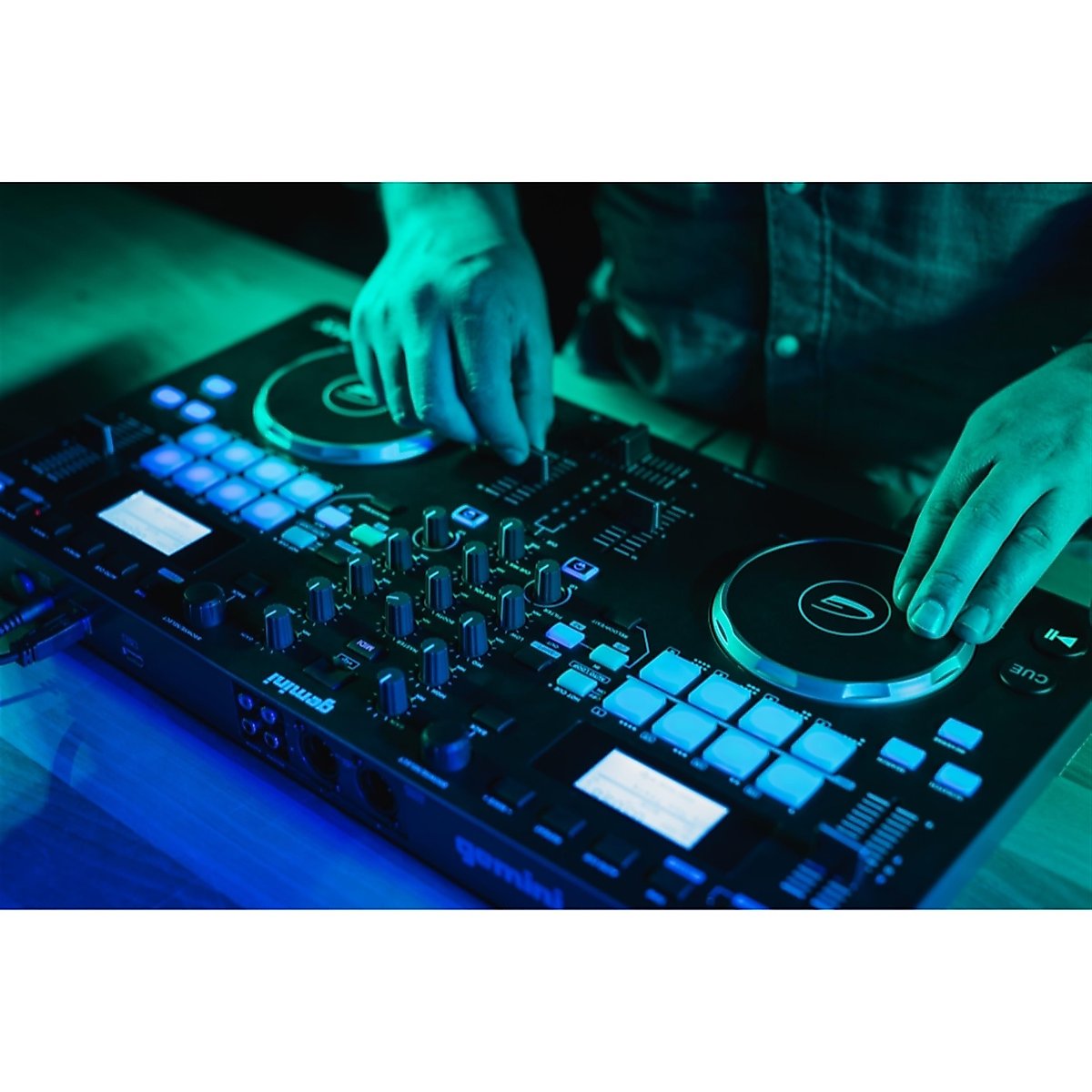 Gemini Sound GMX Versatile DJ Controller & Media Player - Compact USB/MIDI System with VirtualDJ LE, Ideal for Mobile DJs & Live Performances