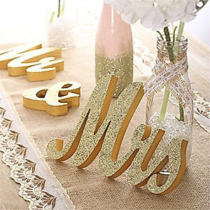 Mr and Mrs Signs Wedding Table Decorations, Wooden Freestanding Letters for Photo Props, Rustic Wedding Decoration, Anniversary Wedding Shower Gift (Golden)