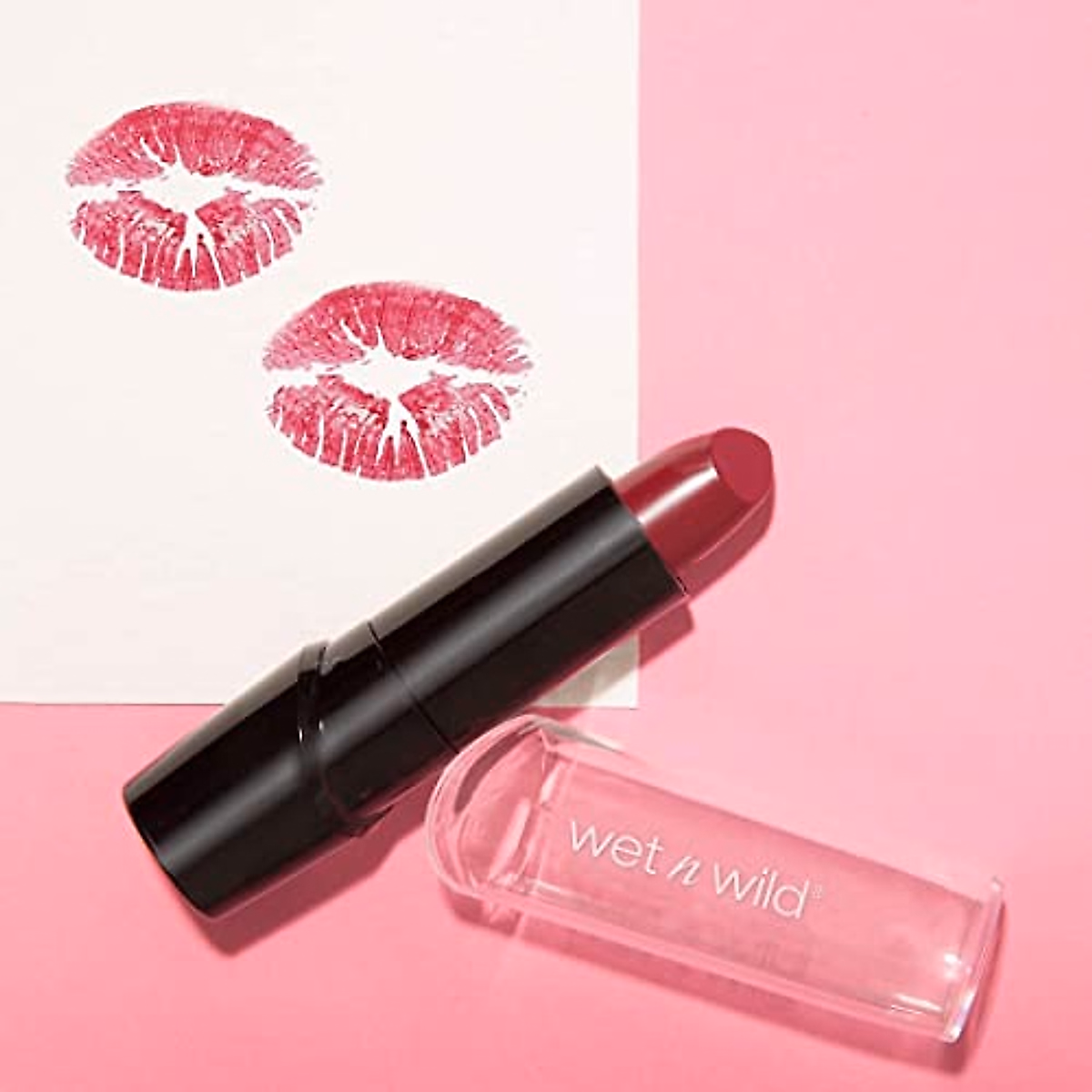 wet n wild Silk Finish Lipstick, Hydrating Rich Buildable Lip Color, Formulated with Vitamins A,E, & Macadamia for Ultimate Hydration, Cruelty-Free & Vegan - Mink Brown