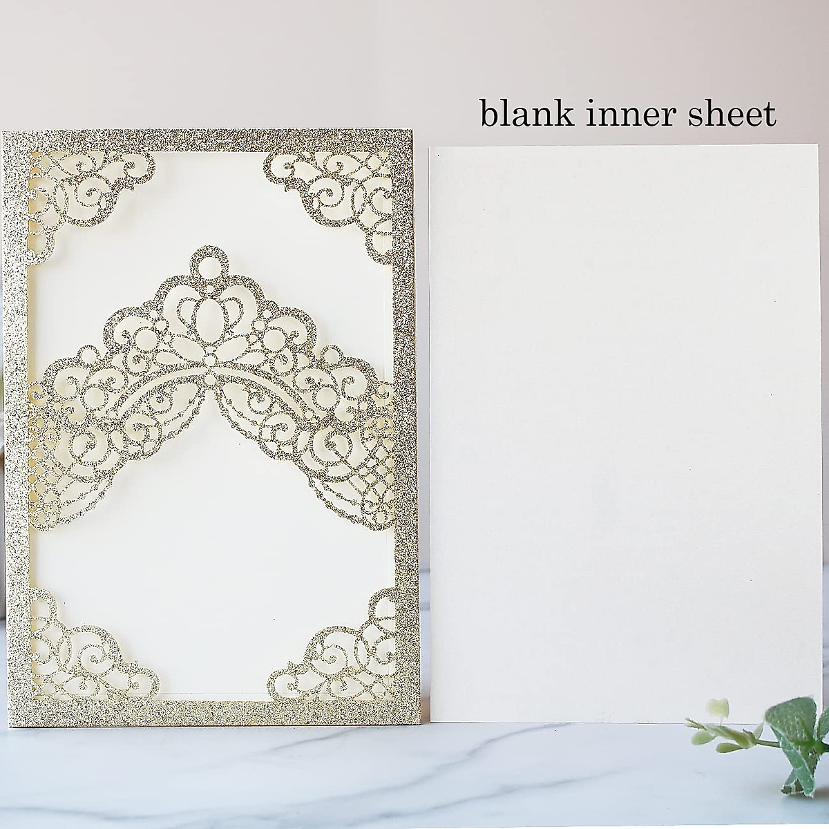 Hosmsua 50PCS 5.1x7.3 Inch Blank Champagne Glitter Quinceanera Invitations Kit Laser Cut Floral Crown Pocket Quinceanera Invitation Cards with Envelopes for Birthday Bridal Shower Quince Invite