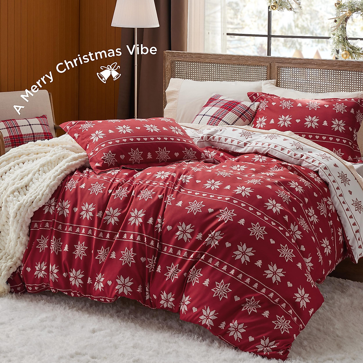 Bedsure Christmas Duvet Cover Queen - Holiday Bedding Collection Featuring a Christmas Snowflakes Pattern, Includes 1 Duvet Cover and 2 Pillow Shams (Queen, Snowflake)