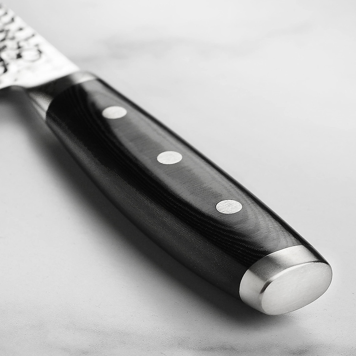 Enso 10.75" Bread Knife - Made in Japan - HD Series - VG10 Hammered Damascus Stainless Steel - Large Scalloped Slicing Knife for Breads, Melons & Meats