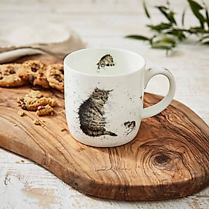 Portmeirion Royal Worcester Wrendale Designs Cat and Mouse Mug | 14 Ounce Large Coffee Mug with Cat Design | Made from Fine Bone China | Microwave and Dishwasher Safe