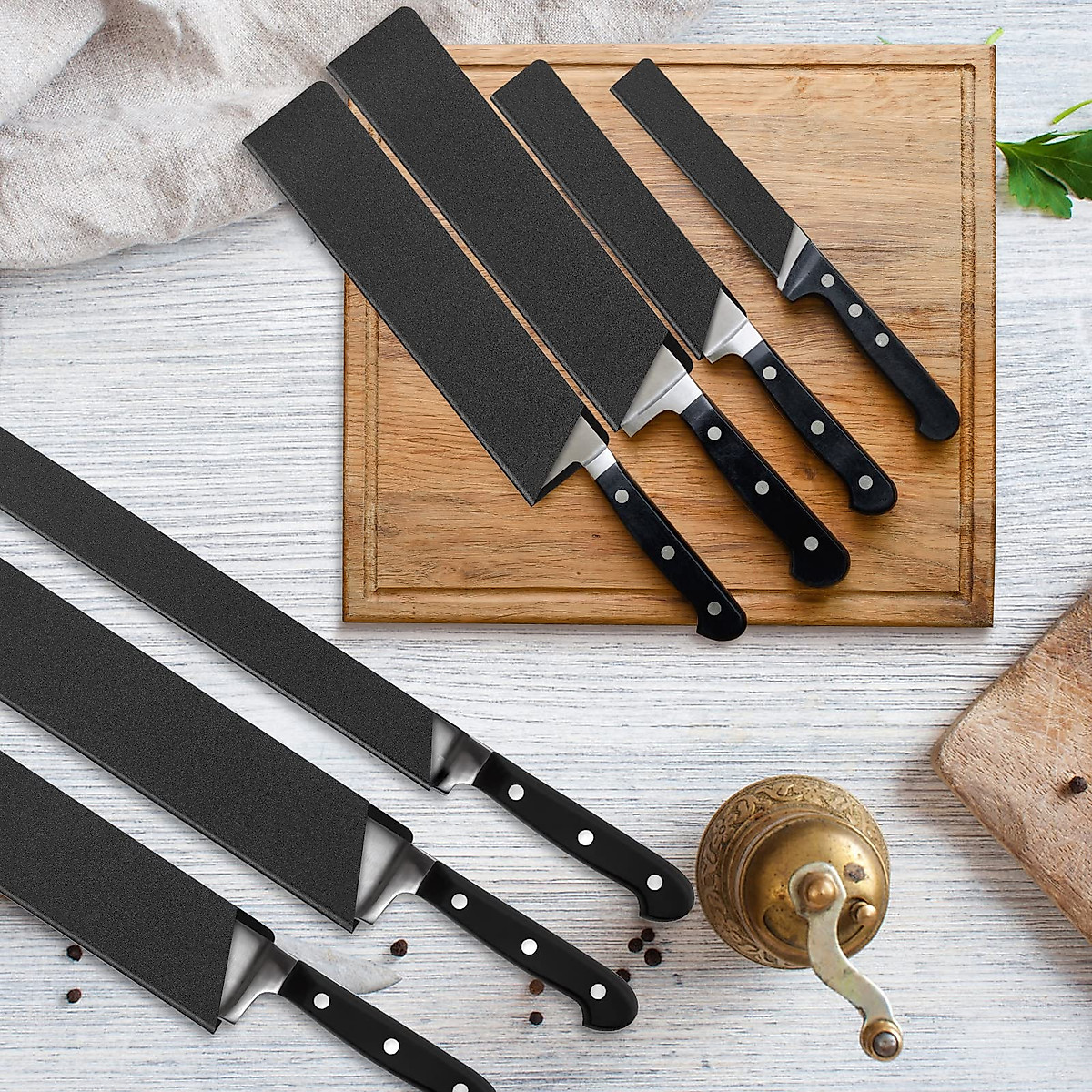WIOR Knife Edge Guard, 12 Piece Universal Blade Covers - Extra Strength Lined Knife Protectors Knife Guard Set for Kitchen Knives ABS Plastic and BPA-Free Felt Lining
