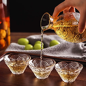 WINIAER Glass Sake Set, Clear Glass Sake Bottle Set Including 1 Warming Mug, 1 Sake Pot, 4 Sake Cups, Sake Set Hot Sake or Iced Sake for Sake Lovers