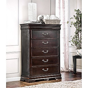 Furniture of America Lurencia English Style Chest, Cherry