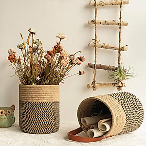 Cotton Rope Basket with Handle for Baby Laundry Basket Toy Storage Blanket Storage Hanging Basket Round Multi-Purpose Woven Wall Rope Basket for Home White S