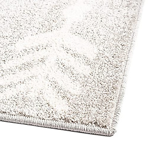 Unique Loom Autumn Collection Area Rug - Arrow (7' 10" x 10' Rectangle, Light Gray/ Black)