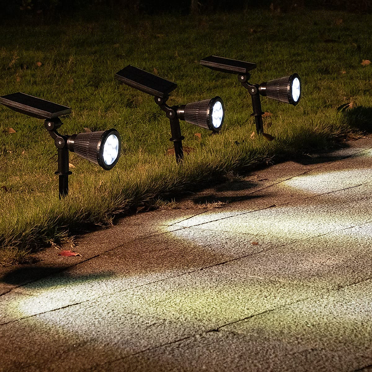 THALIA 7 Led Solar Lights Outdoor 4 Pack Solar Spot Lights Waterproof Solar Powered Landscape Spotlights Outdoor Pathway Lights Suit for Garden, Patio Yard (White light)