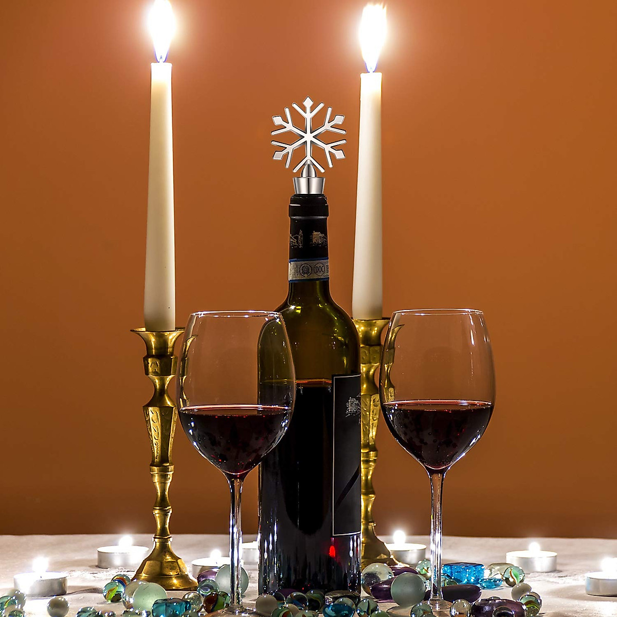 4 Pieces Snowflake Wine Stopper Decorative Christmas Wine Bottle Stopper for Keeping Wine Fresh Holiday Wedding Christmas Party Supplies (Novel Style)