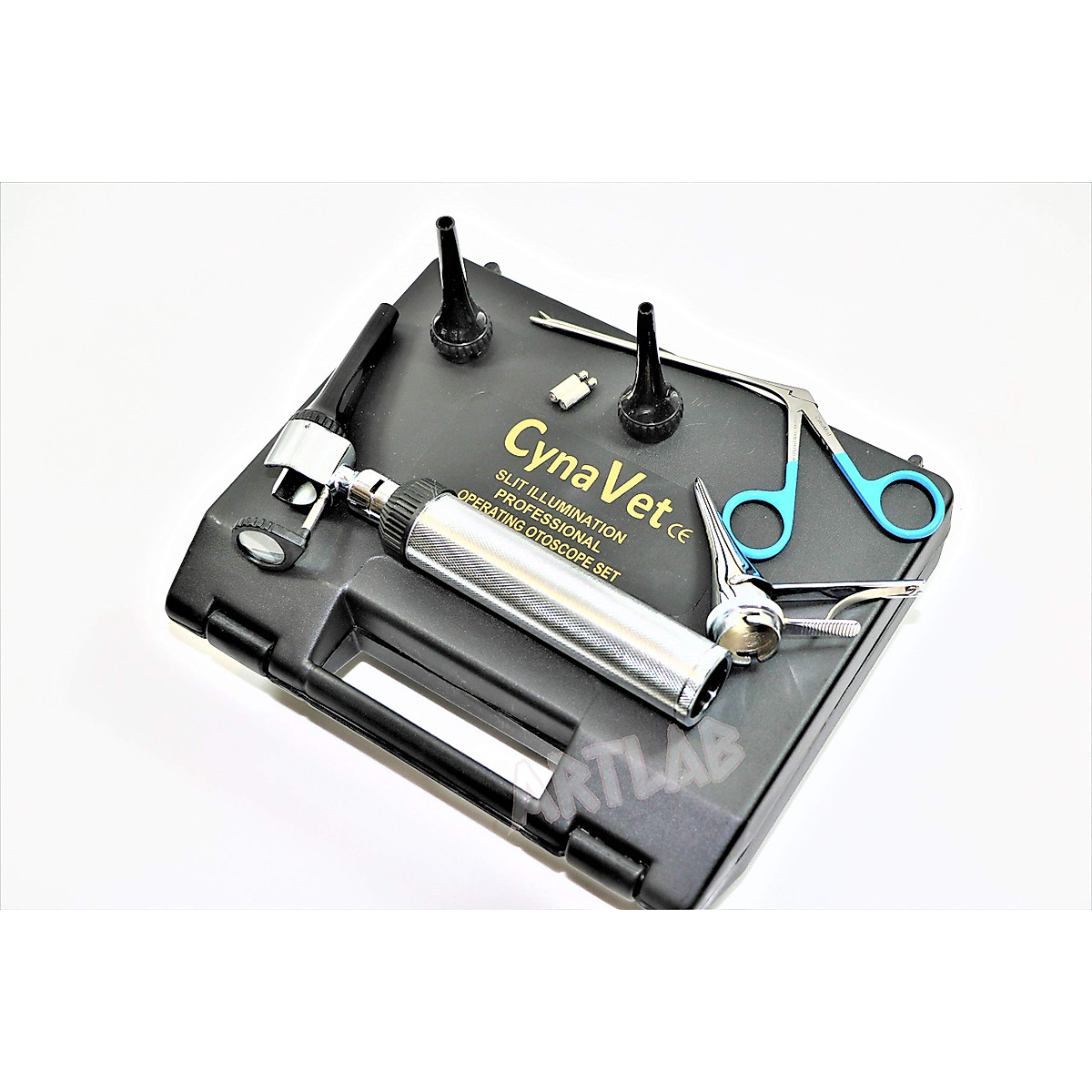 Artlab -Veterinary Operating Otoscope with Reusable Ear Speculas-Alligator Forceps and 2 Replacement Bulbs - Perfect for Home and Professional Use (Carrying Hard Case)