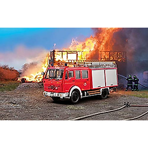 Revell Mercedes Benz 1017 LF16 Fire Engine (07655)