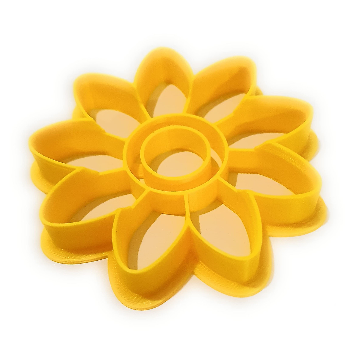 Genérico T3D Cookie Cutters Daisy Flower Cookie Cutter, Suitable for Cakes Biscuit and Fondant Cookie Mold for Homemade Treats, 3.50 inches x 3.50 inches x 0.55 inches